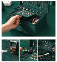 China Travel Leather Jewelry Storage Organizer Box For Luxury Pendant Rings And Earrings for sale