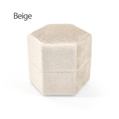 China Beige Velvet Hexagon Ring Jewelry Organizer Boxes 5cm for Gifts for sale