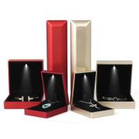 China Spray Paint Plastic Engagement Ring Gift Box Built In LED Light for sale