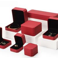 China Red Leatherette Octagon Bangle Box for Jewelry Packaging for sale