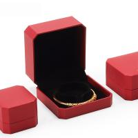China Red Leatherette Octagon Bracelet Jewelry Packaging Boxes With Burr Free Edges for sale