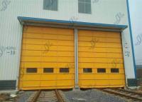China Large High Speed Folding Door Dustproof With Plastic PVC Fabric Door Material for sale
