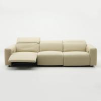 China Premium Modern Recliner Sofa | Power Adjustable Seating for Living Room for sale