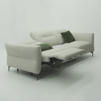 China Pet Friendly Luxury Modern Power Reclining Sofa With Power Headrest and Footrest for sale