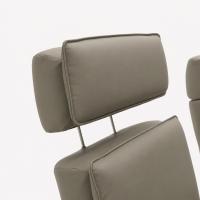 China Contemporary Style Two Seater Swivel Sofa With Adjustable Armrest And Footrest for sale