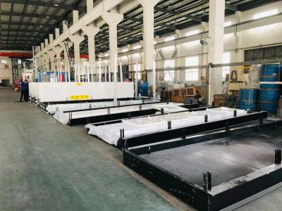 China 4.2m Width Material Loading Platform With Hot Galvanized Beam Bolts Chains For Construction Sites for sale