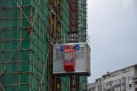 China SC300/300 Construction Hoist Elevator , 3000kg/Cage Rack Pinion Hoist for sale