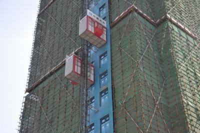 China rack and pinion construction hoist,VFD Control, hot dip galvanized 2000kg Construction building hoist , 0-46m/Min Passenger Material Hoist for sale