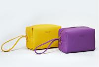 China PU Material Fashion Cosmetic Bags , Multi Colored Trendy Makeup Bags for sale