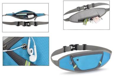 China Nylon Material Sport Waist Bag With Headphone Cable Through Hole for sale