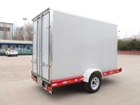 China Enclosed Box Trailer 4600x2120mm Single Axle Dual Wheels 1000kg Capacity for Secure Cargo Transport for sale