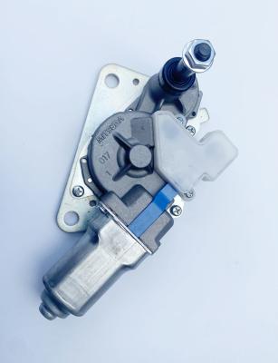 China Hitachi Excavator Wiper Motor 24V for ZAX200 ZAX210 ZAX240 ZAX330 ZAX360-3 Models - Part Numbers 4709168 4650570 for sale