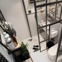 China Modern White Ceramic Hexagon Floor Tile 600x600mm with Honeycomb Glass Mosaic for sale