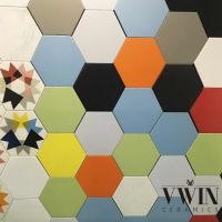 China Modern White Ceramic Hexagon Floor Tile 600x600mm with Honeycomb Glass Mosaic for sale