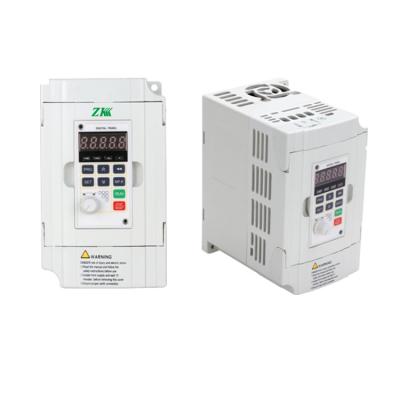 China SG320-2K2GB-2S-M 2.2kW 220V Single Phase Solar Pump Inverter with 90-450V DC Input Range for sale
