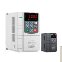 China 1.5KW Single Phase to Three Phase MPPT Solar Water Pump Inverter 0.75-4KW Range 97% Efficiency for sale