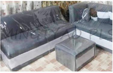 China 1.7KG  Furniture Wrapping Film Stretch 50cm Width Anti Low Temperature 0.15mm Thickness for sale