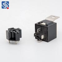 China PCB Type Relay Switch Harness 12v 24v 30a 4 Pin 5 Pin Automotive Relay Socket for sale