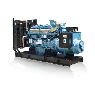 China Yuchai 800KW 1000KVA generator with Standard Panel for sale