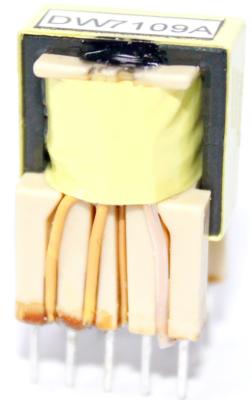 China High Temperature Resistant 100KHz EE13 HF Transformer 2.25mH 70uH for sale