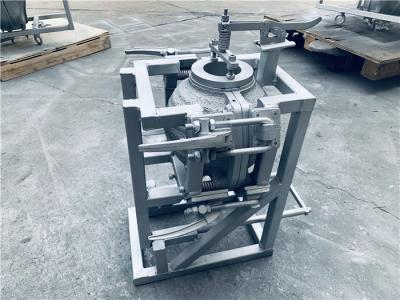 China 10000 Shots Aluminum Rotational Molds PA66 POM Mould Makers Lamp Cover Making for sale