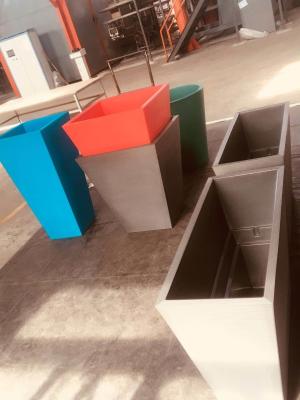 China Square Flower Pot Mould MDPE HDPE Resin Plant Pot Moulds For High Strength Garden Pots for sale