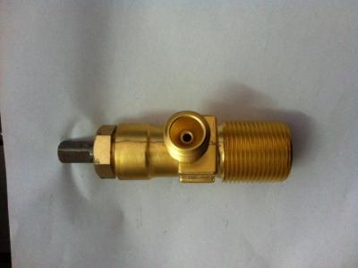 China Acetylene Cylinder Valve QF15A6 5/8-18 UNF Brass Industrial Gas Valve for sale