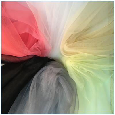China 20D Nylon Net Fabric for Wedding Dresses and Mosquito Netting 1.5m Width for sale
