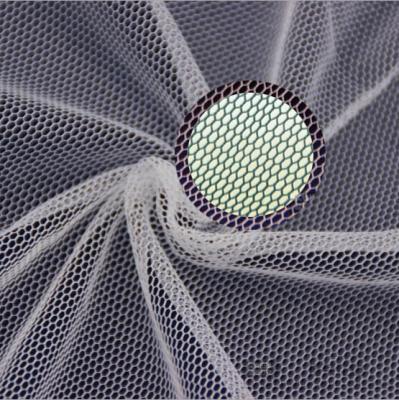 China Hexagonal Mosquito Net Fabric 1mm Aperture for Children Clothing & Industrial Use for sale