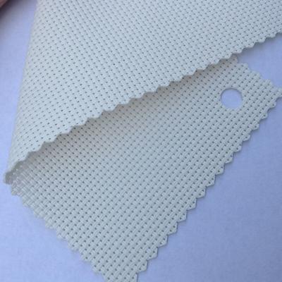China White 70% PVC 30% Polyester Mesh Anti UV Sunscreen Fabric for Blinds for sale