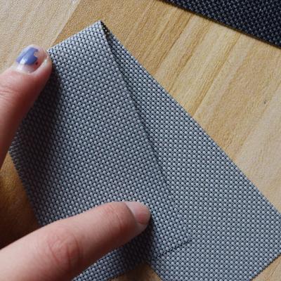China Gray Outdoor Sunshade Sail Screen Fabric Anti-UV 90% 160gsm for sale