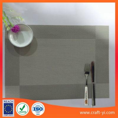 China Textilene Vinyl Placemats and Coasters Set Silver Dining Mat 30x45cm for sale