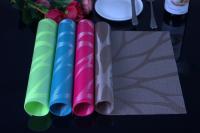 China Textilene Mesh Placemats 30x45cm Thermal Insulation Oilproof PVC Coated Table Mats for sale