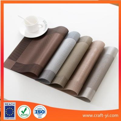 China Heat Resistant Placemats for Dining Table Easy Clean Outdoor Use 30x45cm for sale