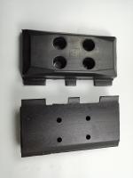 China Replacement 300mm Rubber Track Pads For  Asphalt Pavers for sale