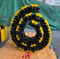 China EPS PLUS Poly Track Chain Assembly 2063505 Separating Track Pads For W195 W200 Road Milling Machine for sale