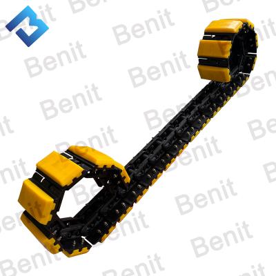 China EPS PLUS Poly Track Chain Assembly 2063505 Separating Track Pads For W195 W200 Road Milling Machine for sale