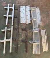 China Crafted From Wear-resistant Heat-resistant Material Asphalt Laying Machine Replacement Components for sale