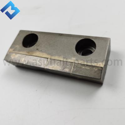 China Milling machine spare parts B100 TYPE2 W2000/W2100/W2200 146459 scrapers blade for sale