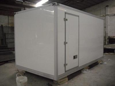 China Fiberglass Refrigerated Truck Body for Customizable Diesel Fuel Capacity Requirements for sale