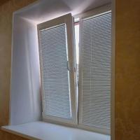 China Customized Size Modern Casement Window , Living room Tilt Turn Casement Windows for sale