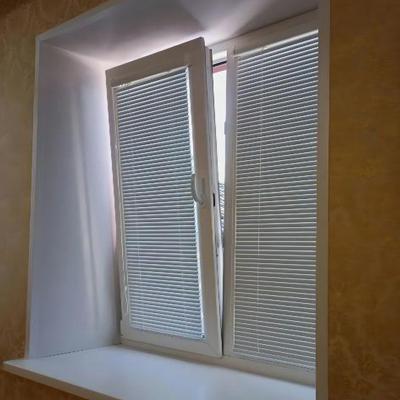 China Customized Size Modern Casement Window , Living room Tilt Turn Casement Windows for sale
