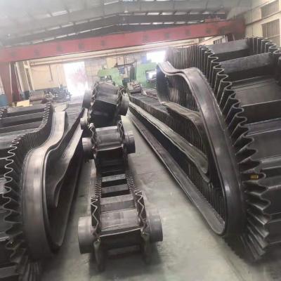 China Black Corrugated Sidewall Conveyor Belt for Large Inclination Transportation for sale