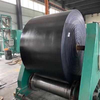 China 600mm EP200 Black Heavy-Duty Polyester Conveyor Belts with High Strength and Wear Resistance for sale