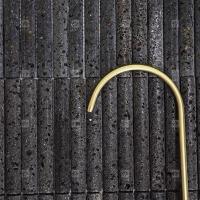 China Black Color Curve Fluted Limestone Mosaic Tile Decoration Bathroom Backsplash Tile for sale