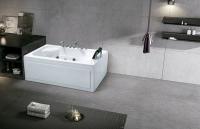 China Drainer Bathroom Jacuzzi Tub 1950x1300x780mm Freestanding Hot Tub for sale
