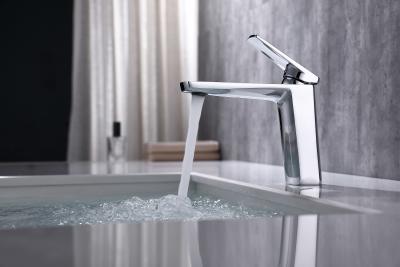 China 2.2GPM Bathroom Basin Faucets Zinc Handle Single Lever Sink Faucet for sale