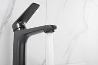 China 1 Hole Counter Top Wash Basin Taps 13L/Mins Hot Cold Water Desk Mounted for sale