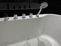 China pure acrylic Villa Soaking Freestanding Bathtubs 1500x750x580mm for sale