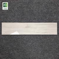 China Gloss Surface Wood Porcelain Floor Tiles 10mm Thickness Outdoor Decoration for sale